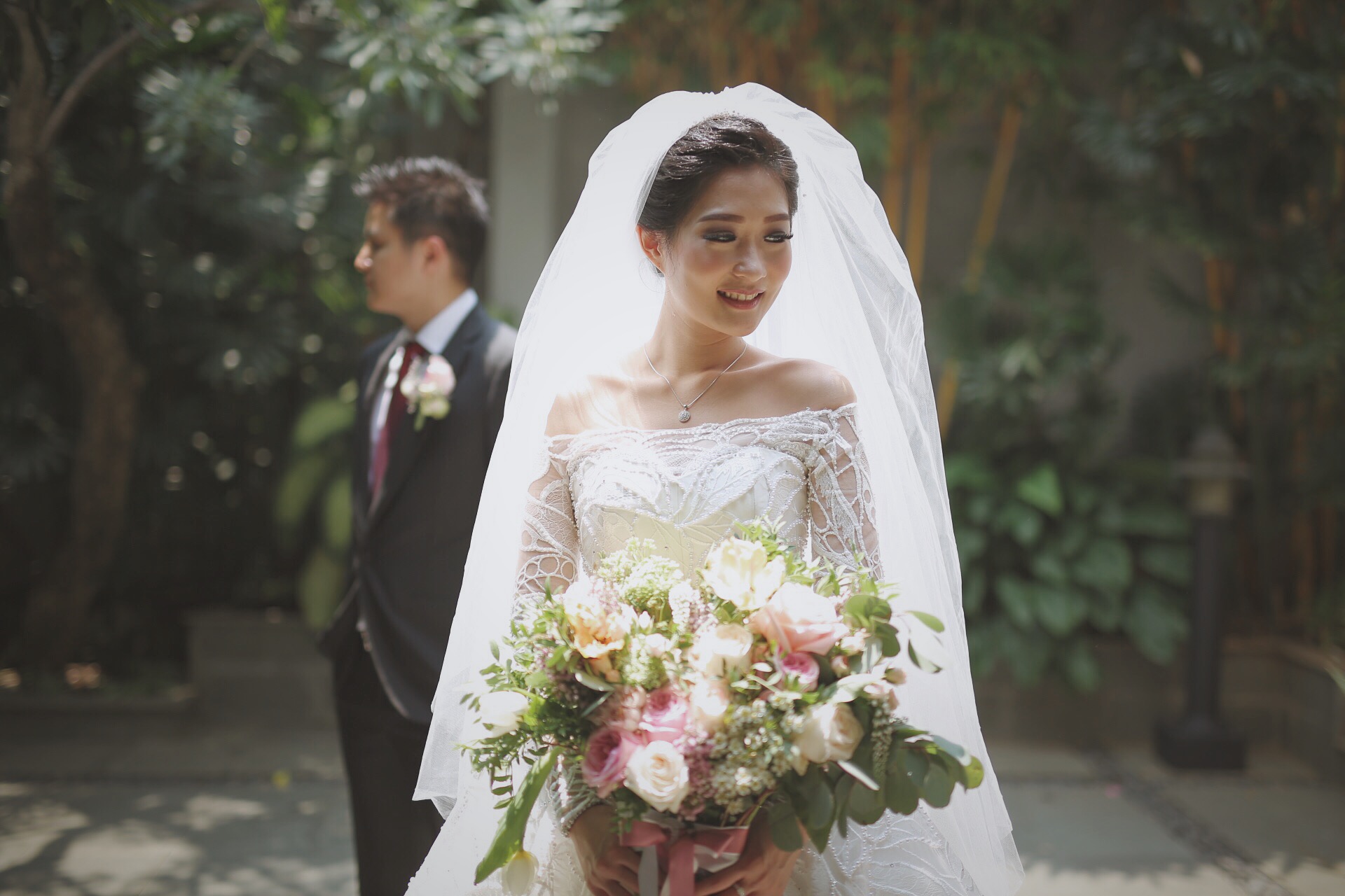 Jason & Jocelyn by One Heart Wedding | Bridestory.com