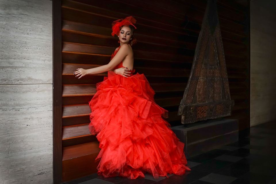 Beauty Red by Alexa Photo | Bridestory.com