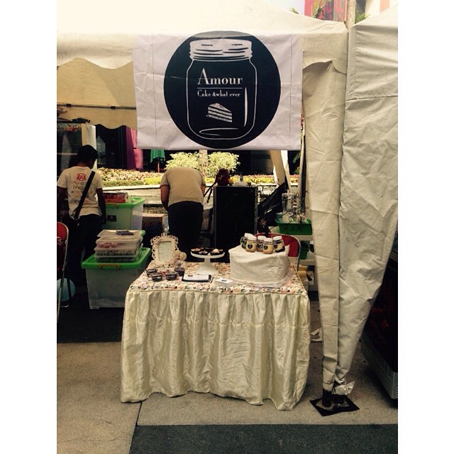 food tenant at sutos by Amour Cake | Bridestory.com