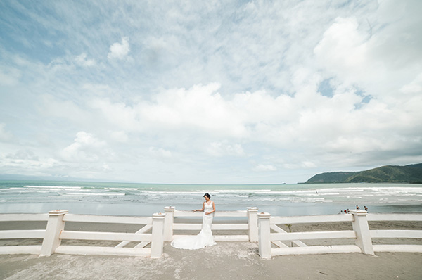 Cholo and Julienne by Costa Pacifica Baler | Bridestory.com