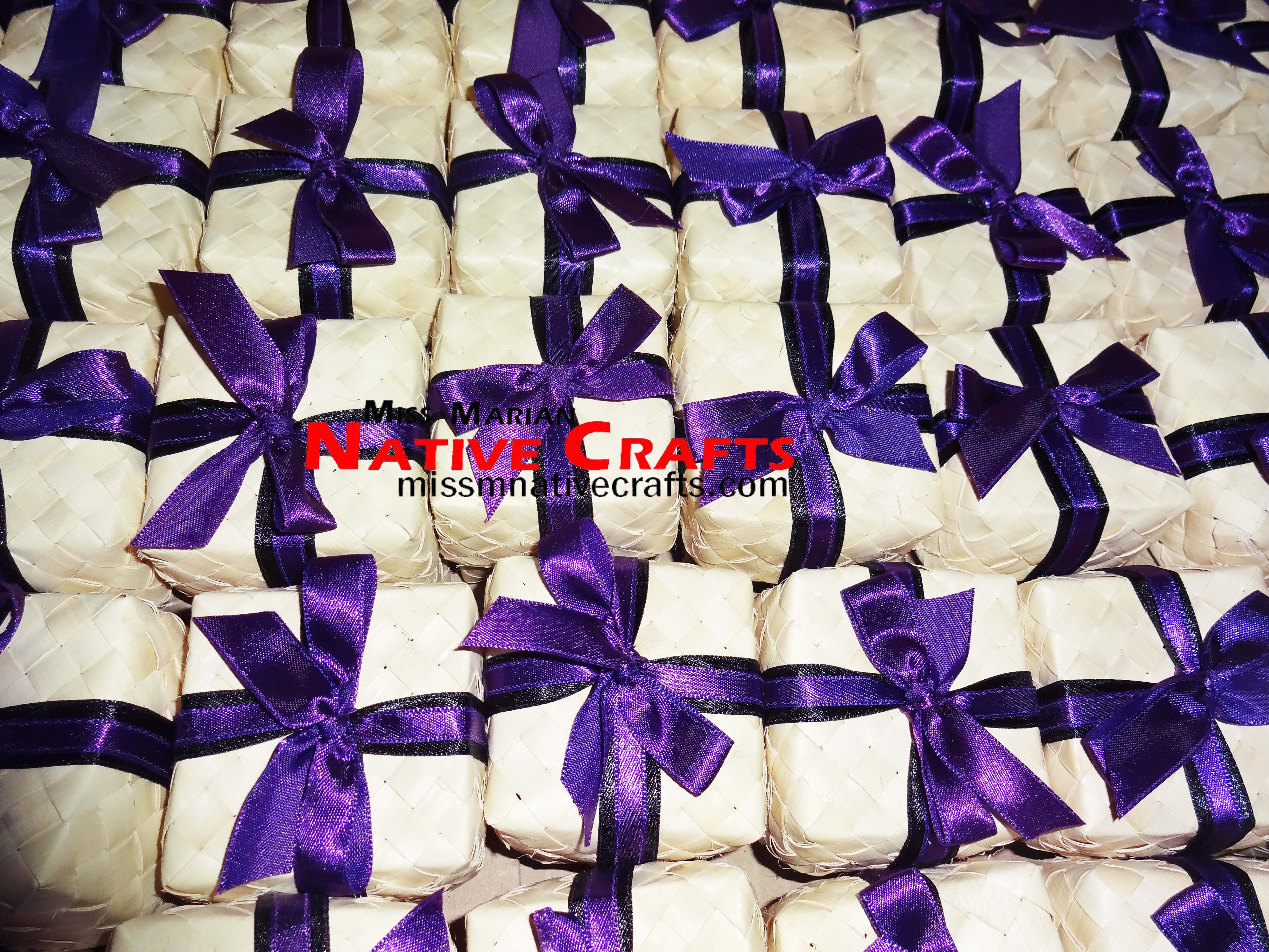Mini Buri Palm leaf Boxes Wedding favors | Miss Marian Native Crafts ...