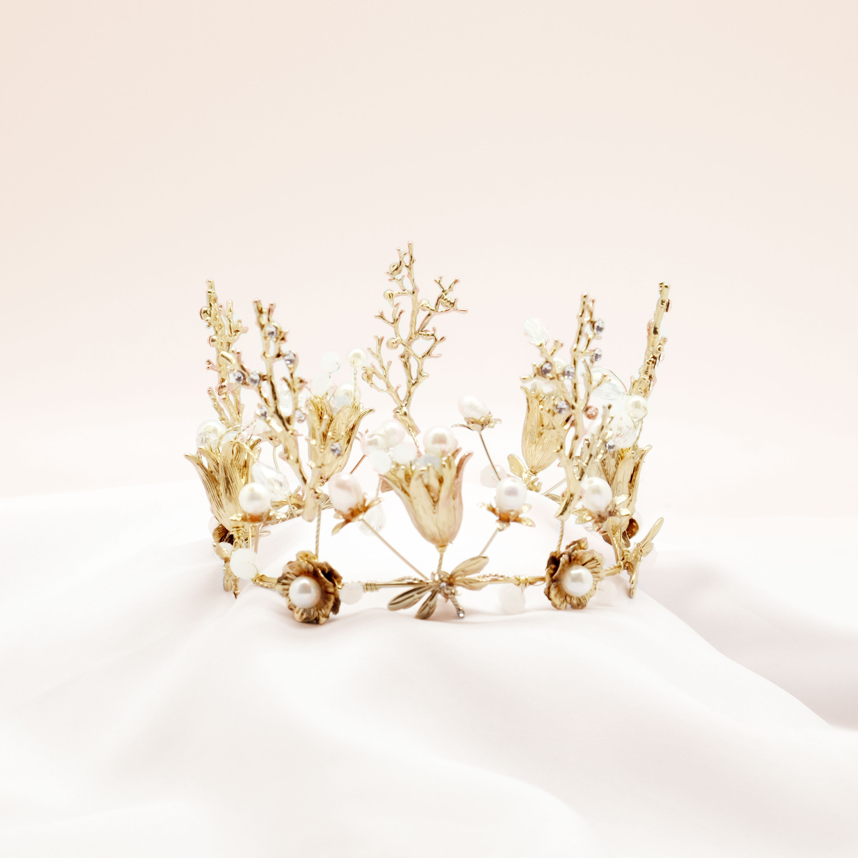 Wedding Crown by Jacquelink | Bridestory.com
