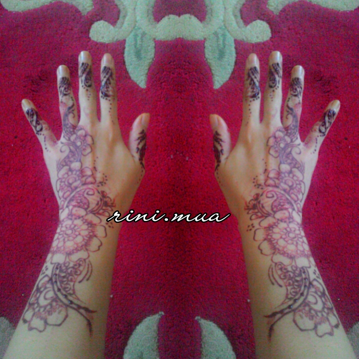 henna by me by Makeup by Rini | Bridestory.com