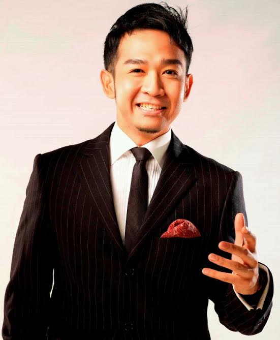 iwet ramadhan by Iwet Ramadhan | Bridestory.com