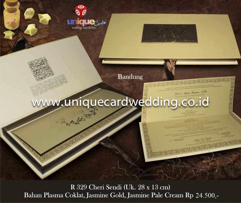 undangan box by unique card wedding invitation | Bridestory.com