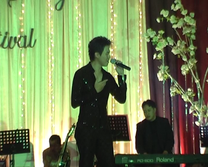 April Singing Festival by Teddy Chen Music Entertainment | Bridestory.com