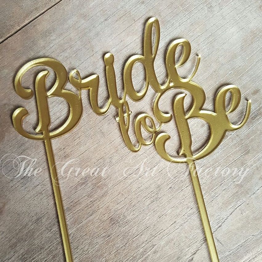 Customized Cake Toppers by TGAF (The Great Art Factory) | Bridestory.com