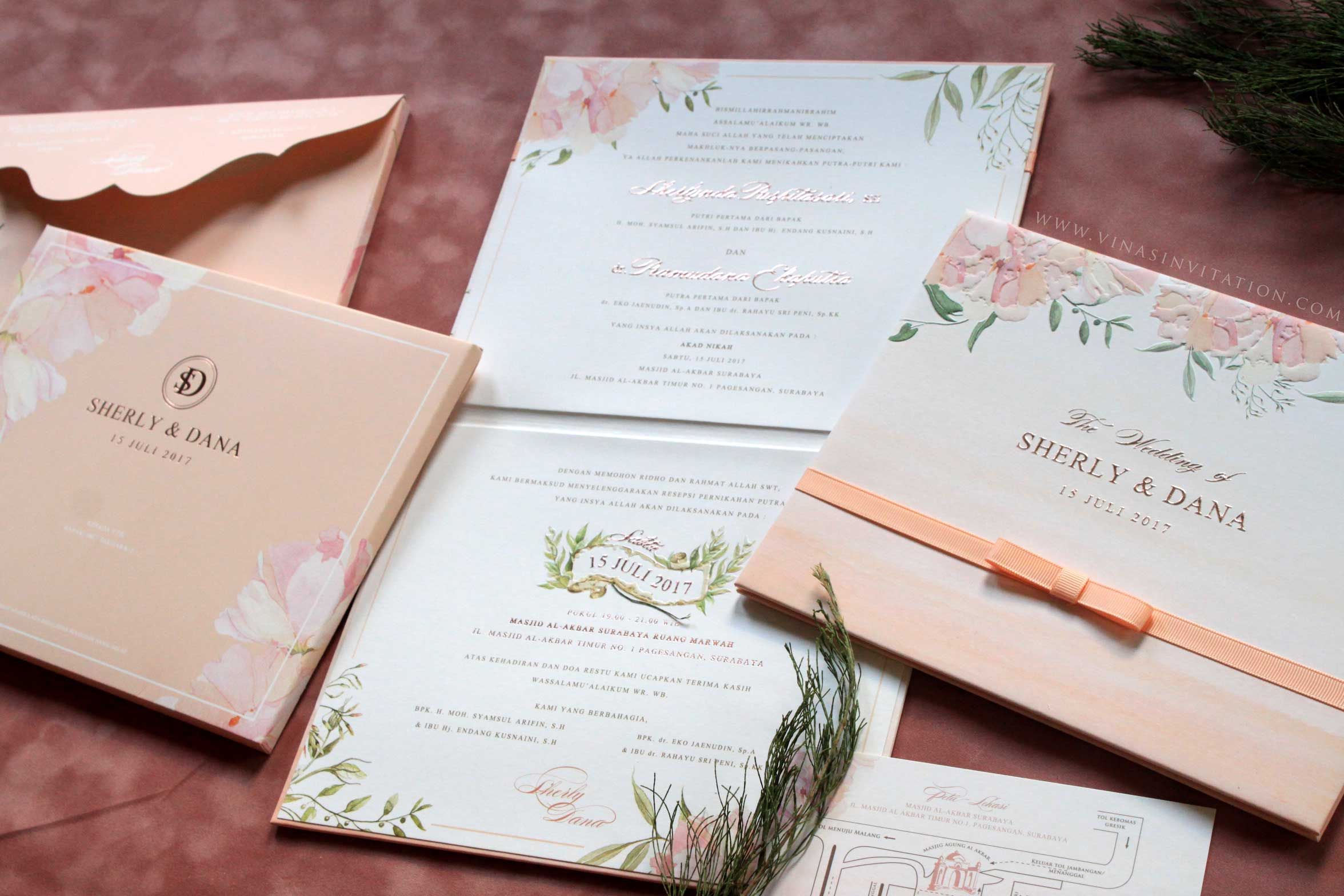 Sherly & Dana | Vinas Invitation | Bridestory