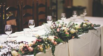 BAGAIMANA MEMILIH BUNGA DAN WEDDING FLORIST TERBAIK - Bridestory Blog